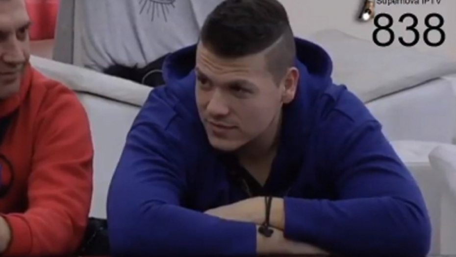 Kija rekla Slobi da je zgodan, on odmah pao na njene reči! - Alo.rs