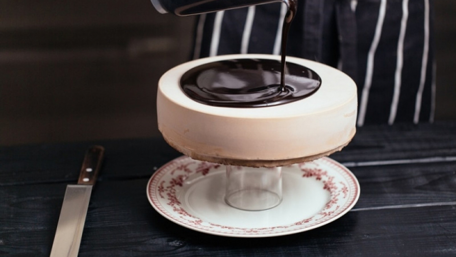 Šah torta, omiljena starinska poslastica koju obožavaju sve generacije ...