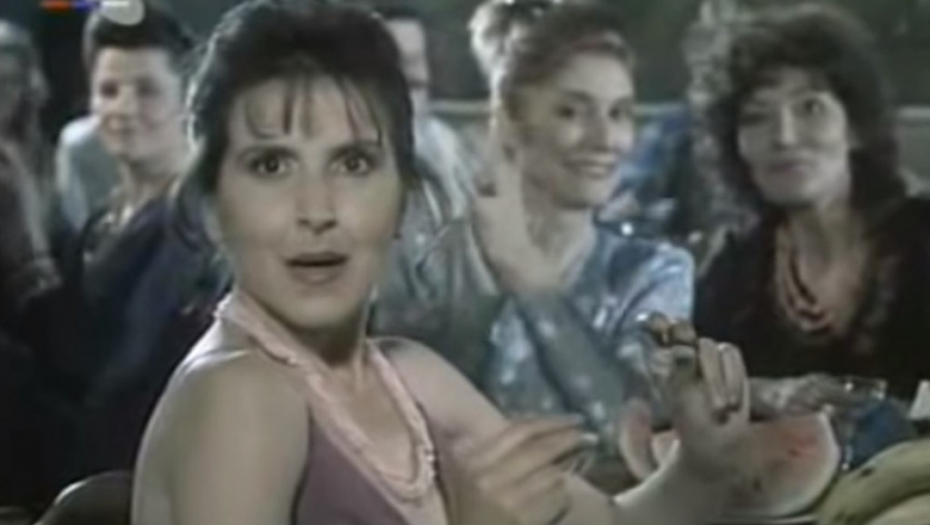 Doselili se u Beograd pa upoznala glumca! Ljubav sa njim promenila joj je život, a u tišini je ...