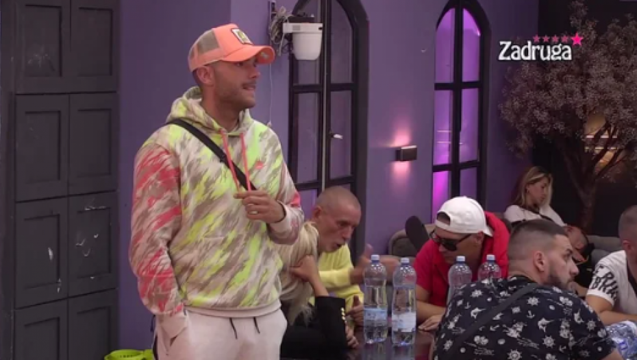 Dejan Dragojević naveo ga je da prizna sve, zadrugari ostali u šoku - Alo.rs