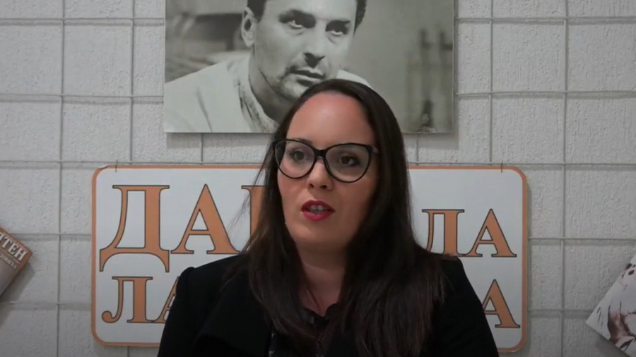 Oglasila se ćerka pokojnog Danila Lazovića - Alo.rs Oglasila se ćerka pokojnog Danila Lazovića - Alo.rs