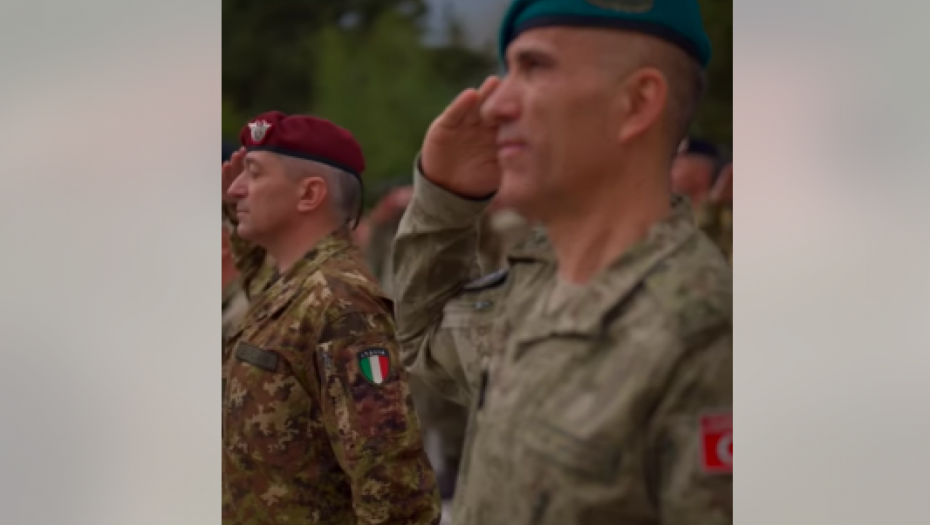 pojačanje KFOR na tzv Kosovu - Alo.rs